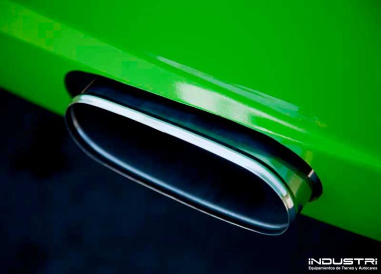 Custom manufacturing of exhaust pipes for buses – INDUSTRI
