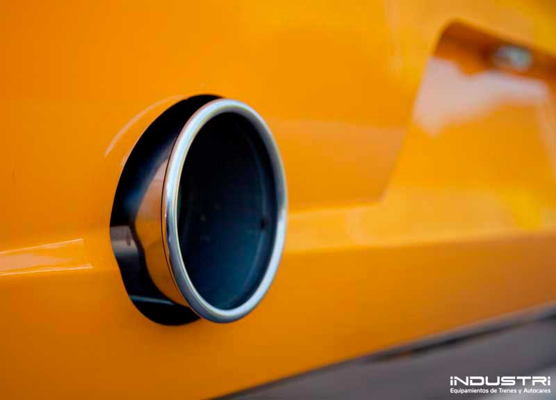 Custom manufacturing of exhaust pipes for buses – INDUSTRI